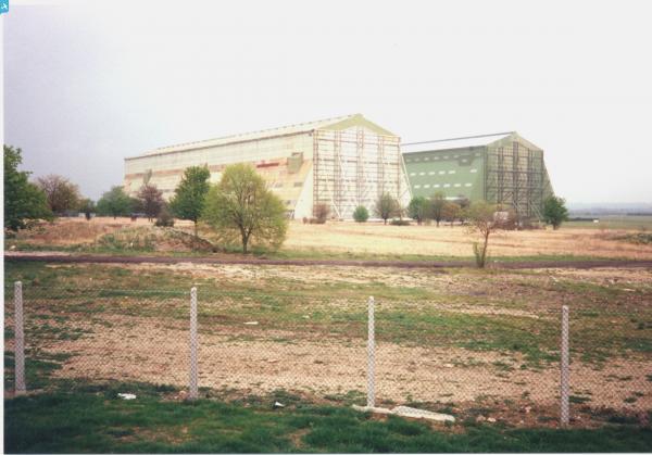 EPW016642 ENGLAND (1926). Airship Sheds at RNAS Pulham, Pulham St Mary ...